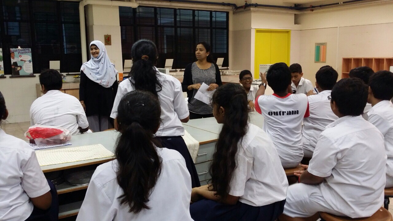 Ayurveda for young students: Ms. Bindu Ancy Joshi conducts lessons ...